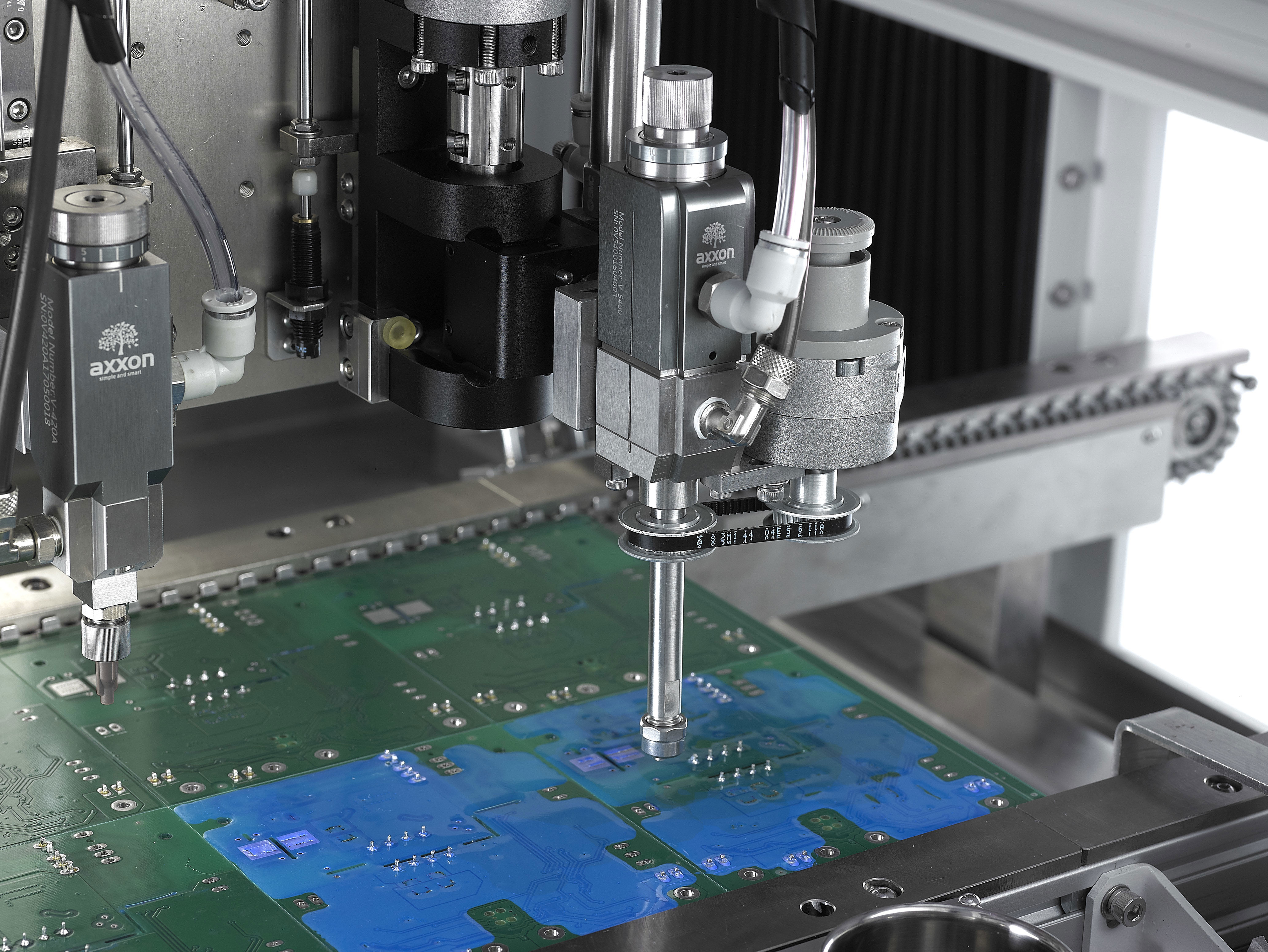 MYT50 tabletop dispenser | Mycronic PCB Assembly