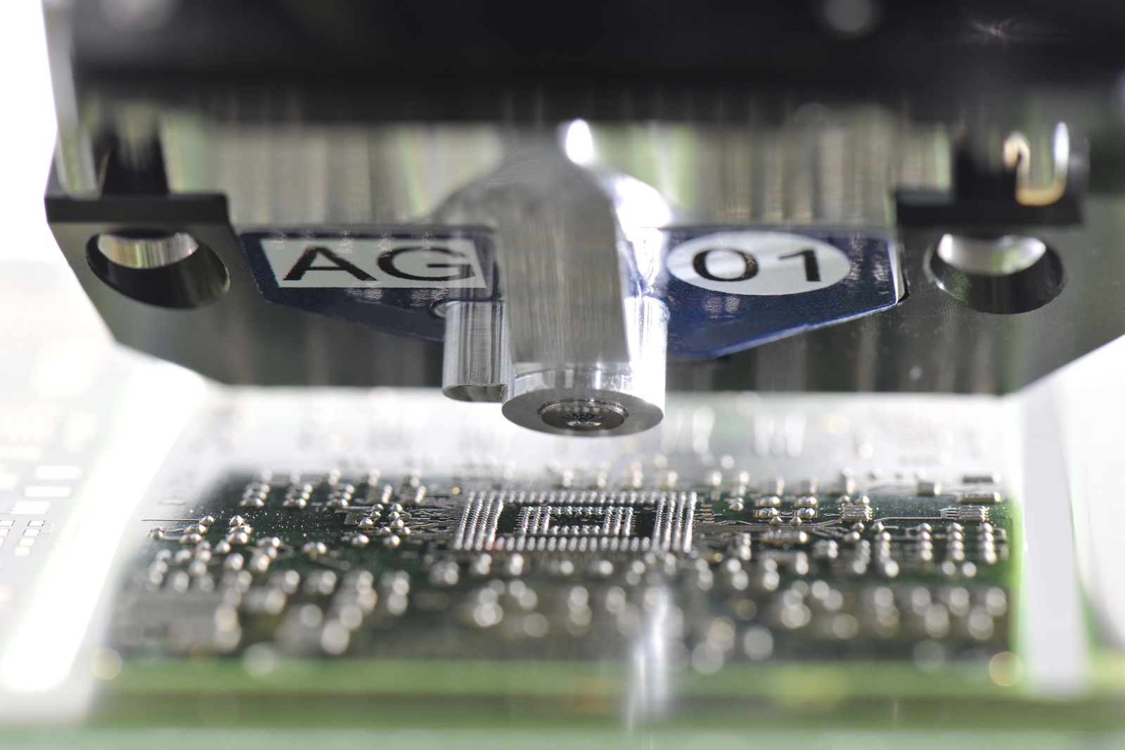 Perfect solder joint with jet printing