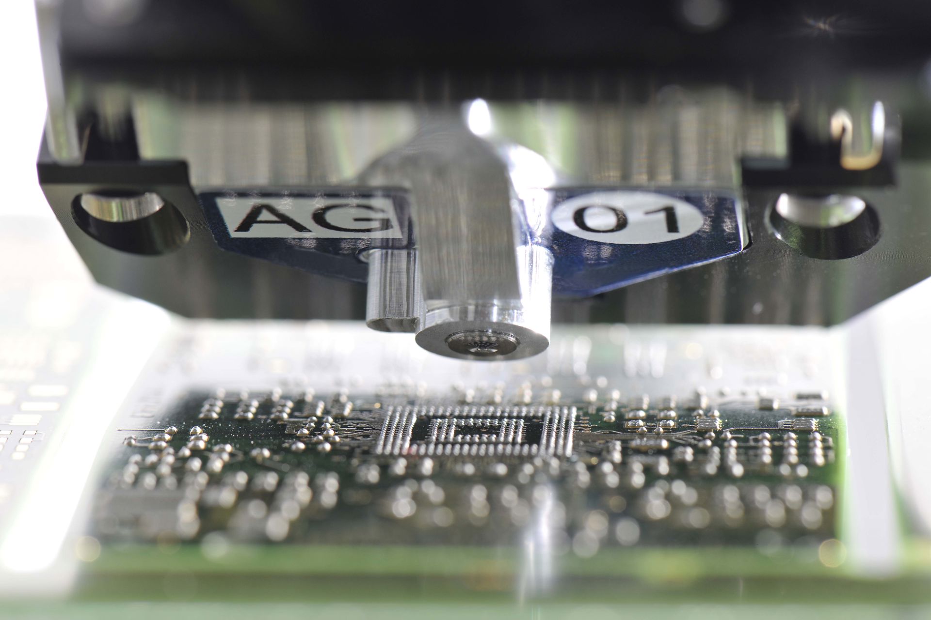 Perfect solder joint with jet printing