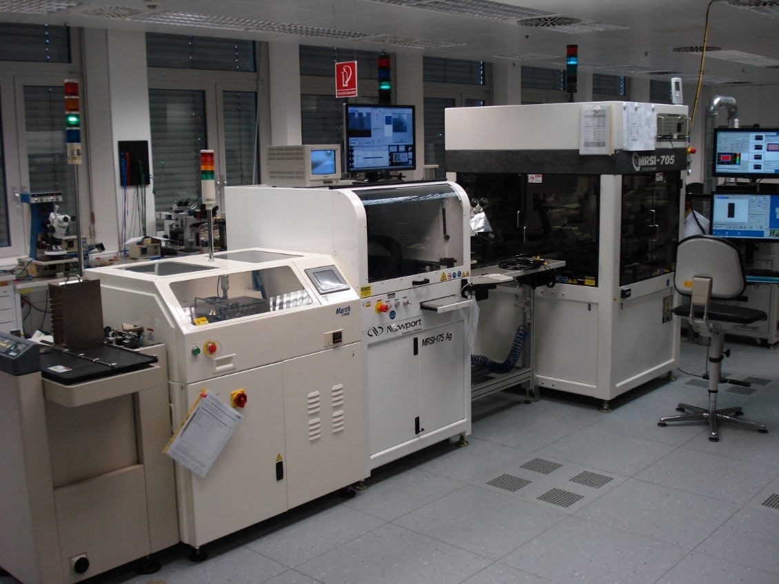MRSI Systems MRSI-705 - 5-Micron Die Bonder